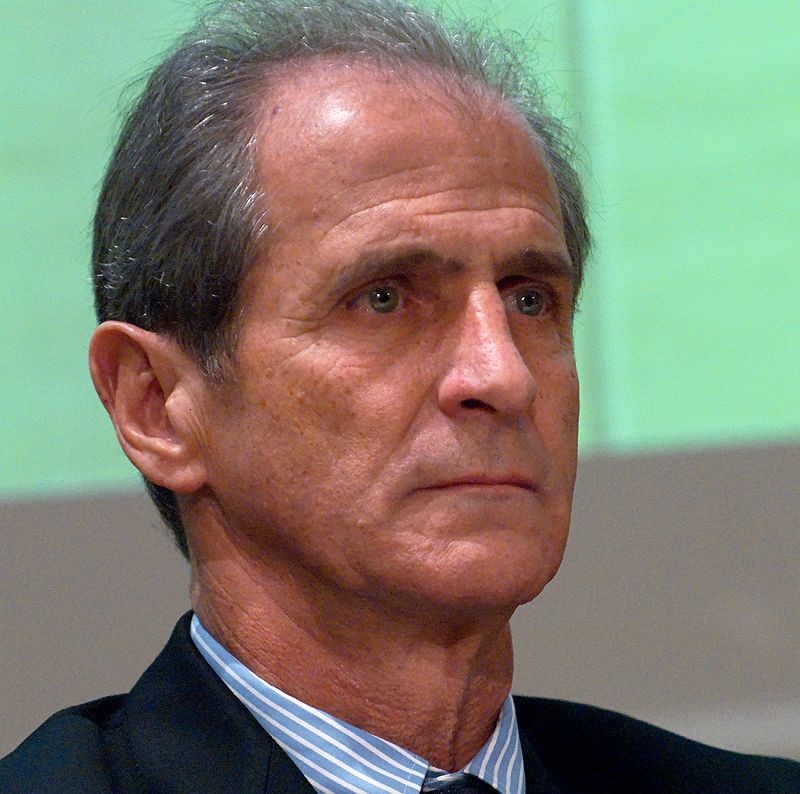 Affaire dite « du frigo » d'Hubert Falco : le procès s’est ouvert à ... Affaire dite « du frigo » d'Hubert Falco : le procès s’est ouvert à ...